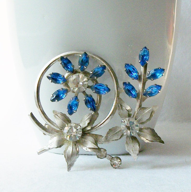 Vintage Blue Flower Brooch Something Blue - Etsy