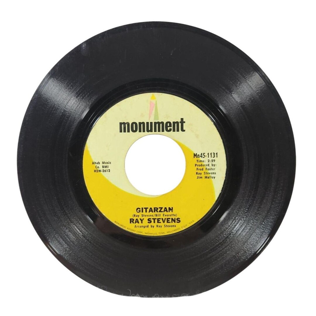 Ray Stevens 45 RPM Record Gitarzan and Bagpipes and Thats My Bag ...