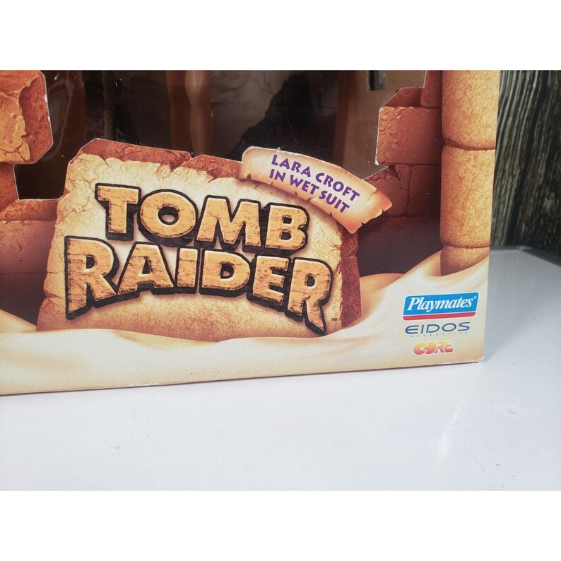 Tomb Raider Lara Croft in Wet Suit Action Figure by Playmates NIB ...
