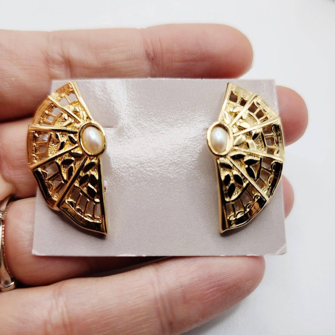Vintage 80s AVON Moonlight Lace Fan Shaped Gold Tone Clip on Faux Pearl ...