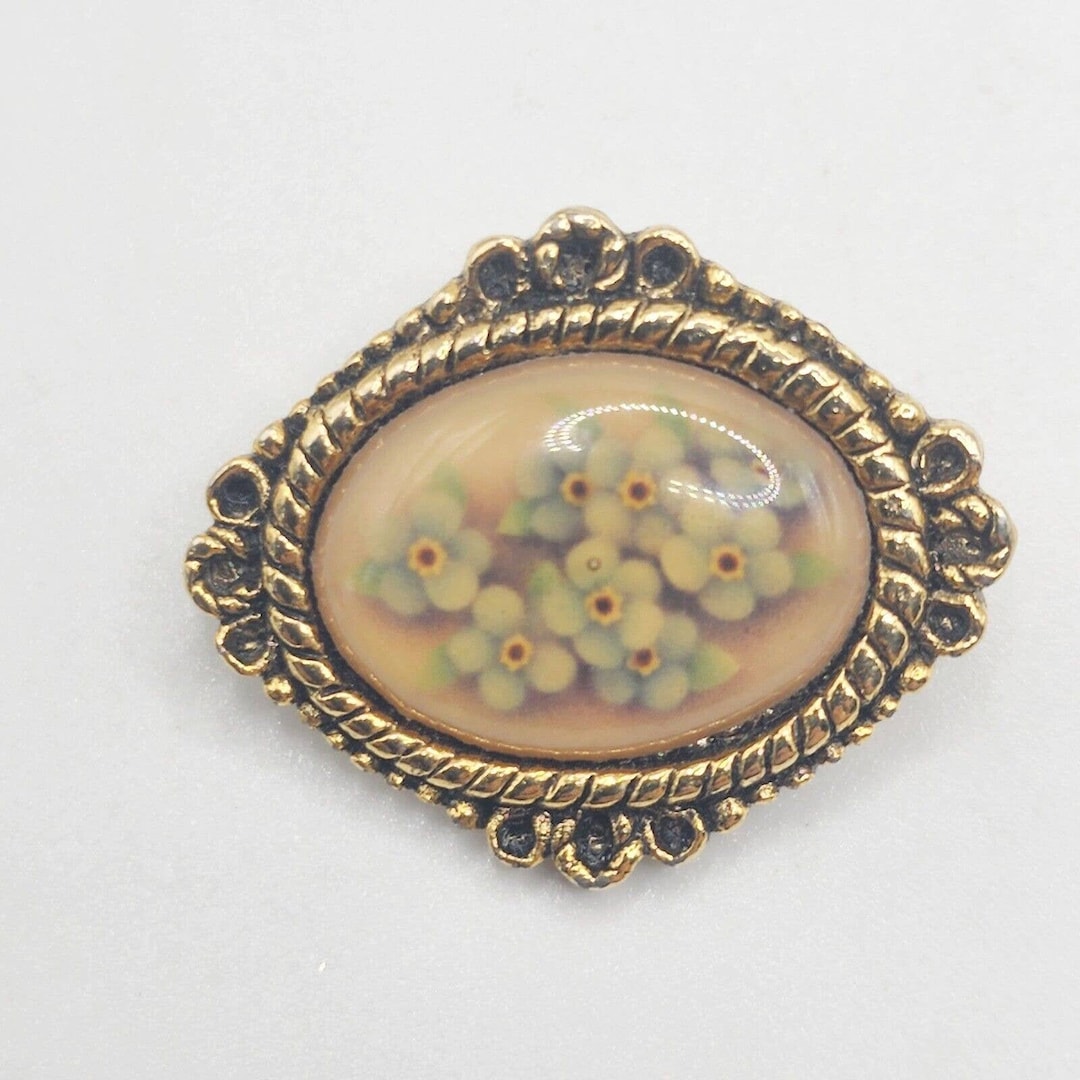 Vintage CAMCO Cathedral Art Floral Gold Tone Pin Brooch God's Love is ...