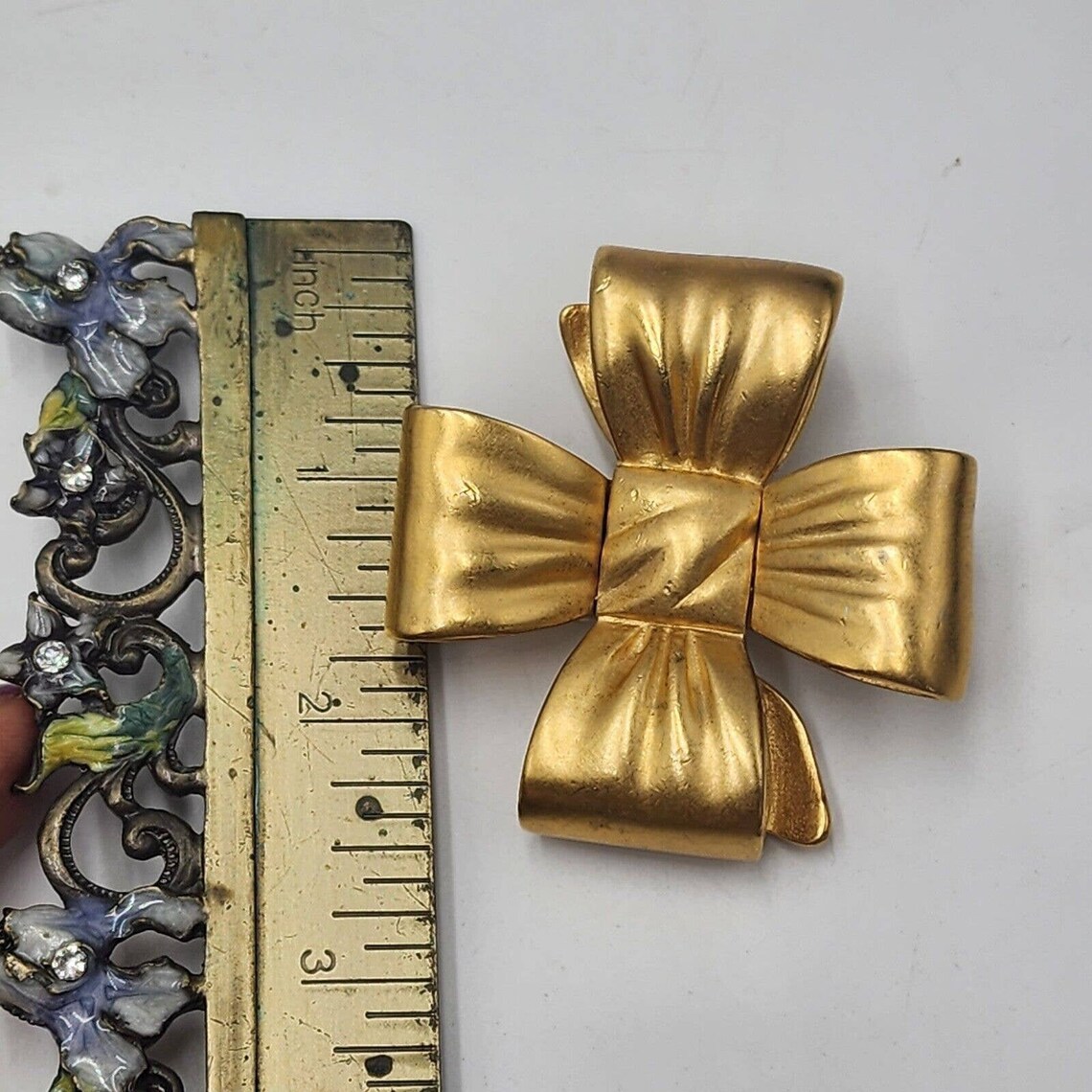 Vintage Signed Elizabeth Arden Matte Gold Bow Dimensional Brooch Hard ...