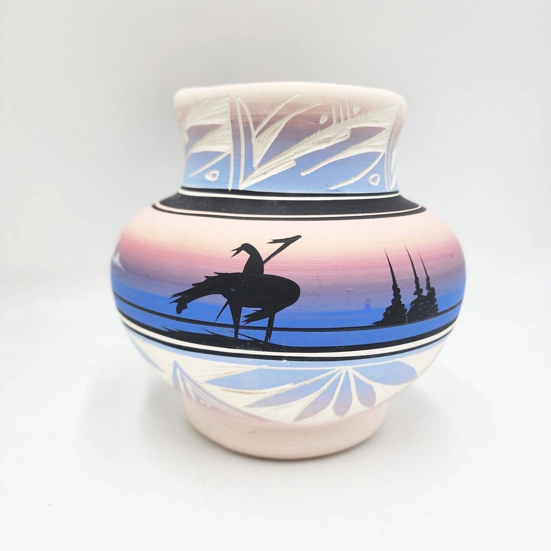 Vintage Clay Pottery Round Vase Signed Stash Navajo Pink Blue Sunset 6. ...