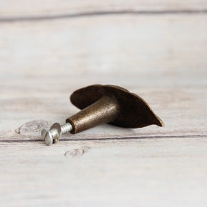 Leaf Drawer Knobs in Antique Brass Feather Cabinet Knobs Woodland ...