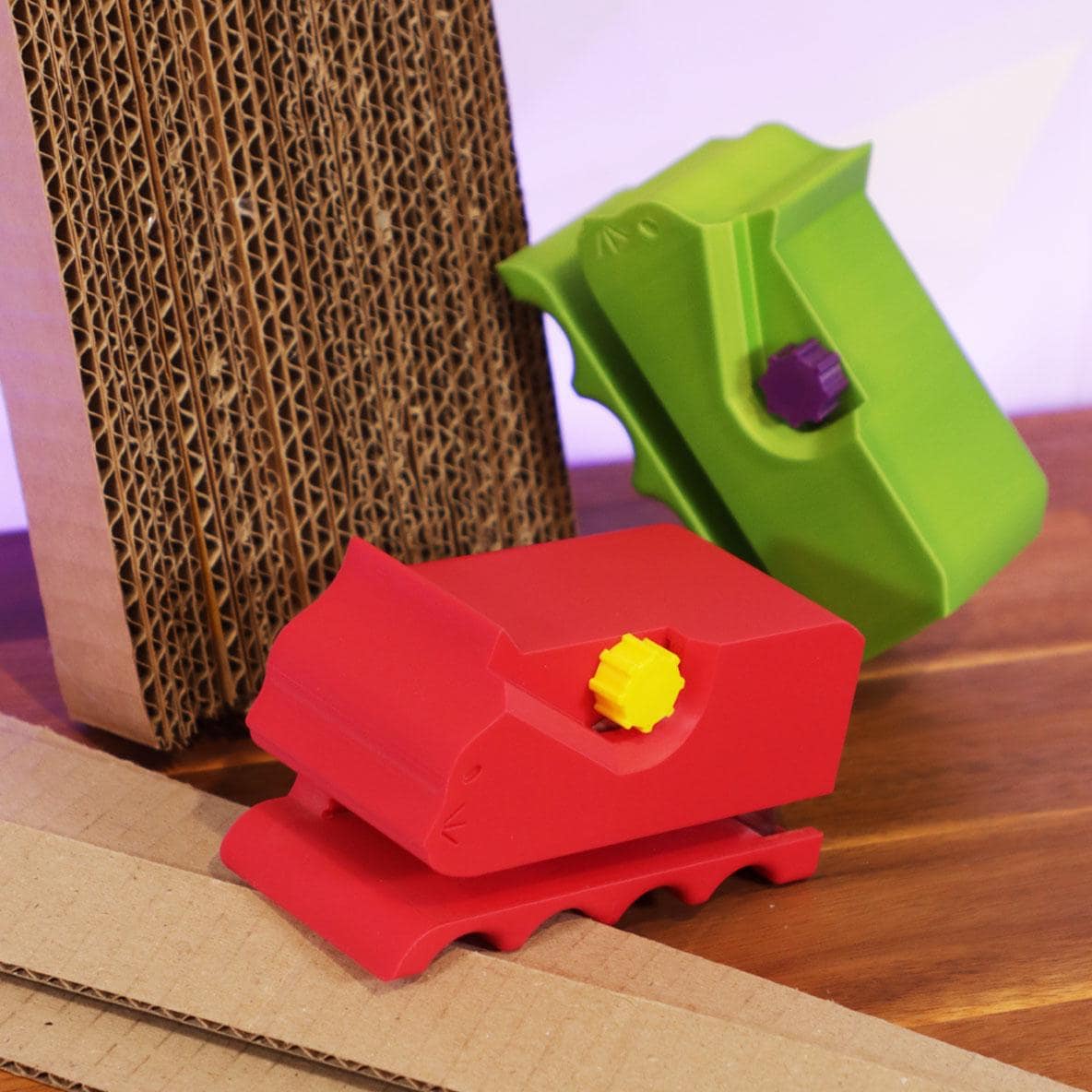Kitty Cutter Turn Cardboard Into Custom Cat Scratchers Eco-friendly ...