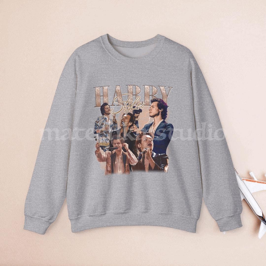 Harry Styles Fun Art Sweatshirt Cozy Unisex Music Lover Gift, Trendy ...