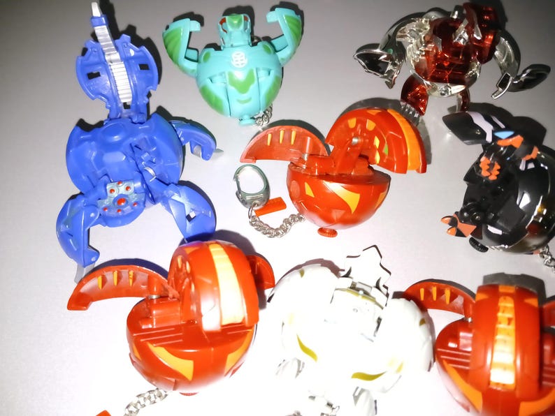 Bakugan Battle Brawlers Keychain Set of 7 With Dragonoid Tigrerra and ...