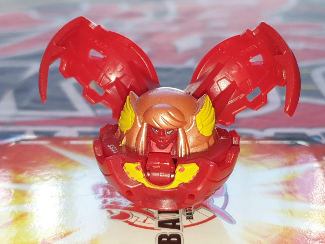 Bakugan Harpus 640g Red Pyrus BATTLE BRAWLERS Rare - FREE Shipping - Etsy