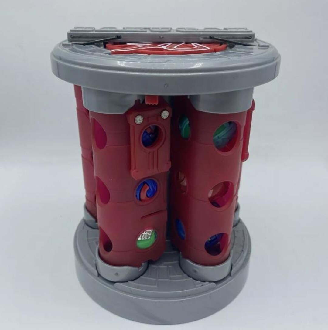 Bakugan Bakurack Spinning Ball Holder With 5 Clips / Holders in Great ...