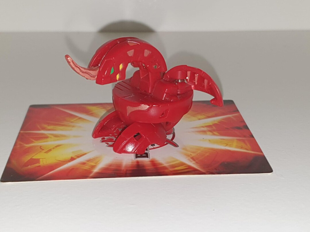 Bakugan Red Pyrus Dragonoid 540g RARE Battle Brawlers - Free SHIPPING ...