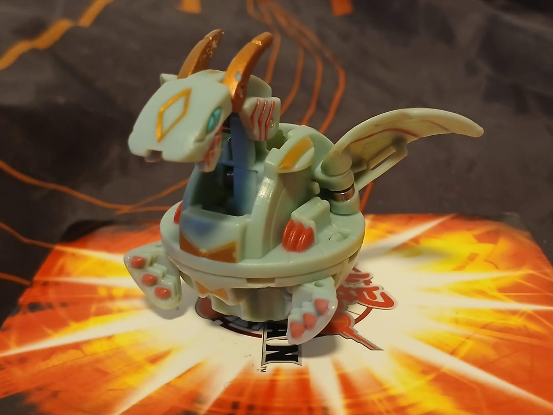 Bakugan Hyper Dragonoid 470g Gray Haos Rare Battle Brawlers - FREE ...