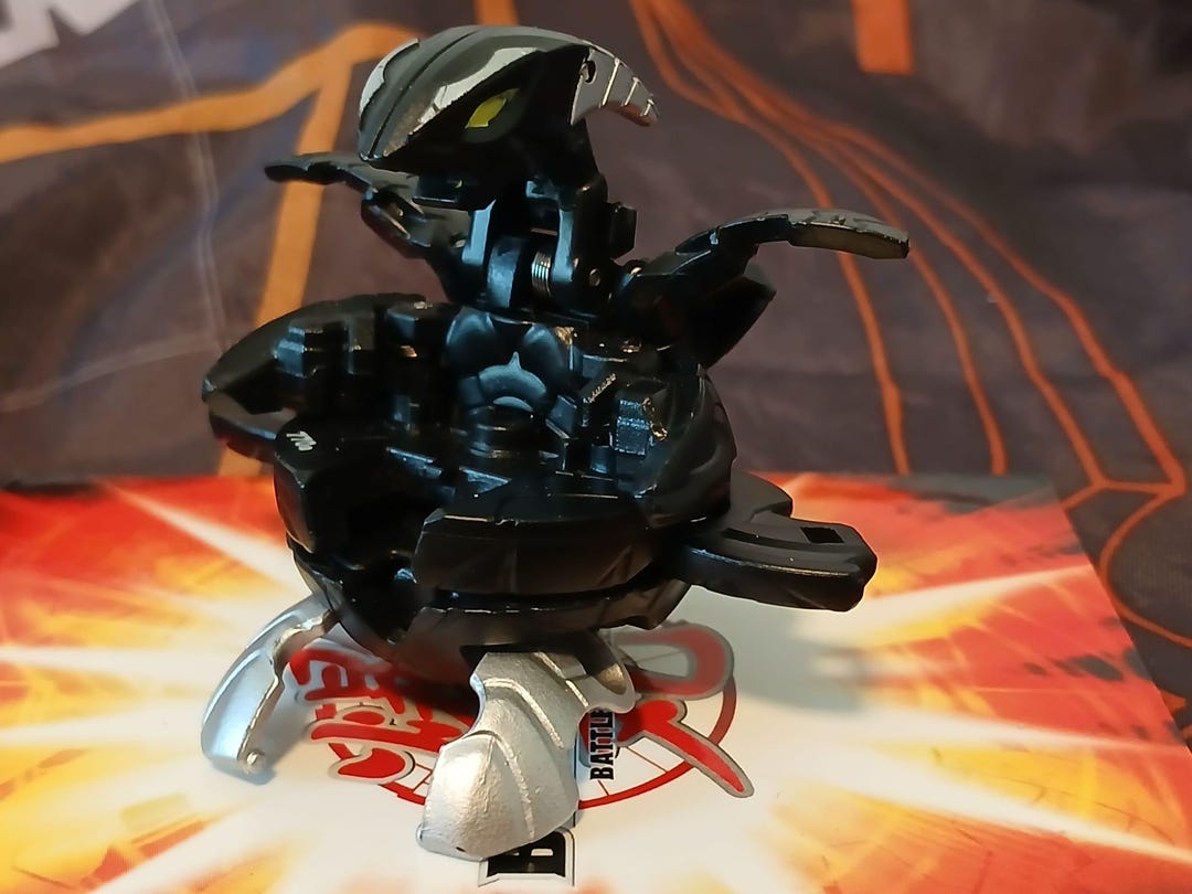 Bakugan Darkus Cyclone Percival 770G Mechtanium Surge SPINS - Etsy