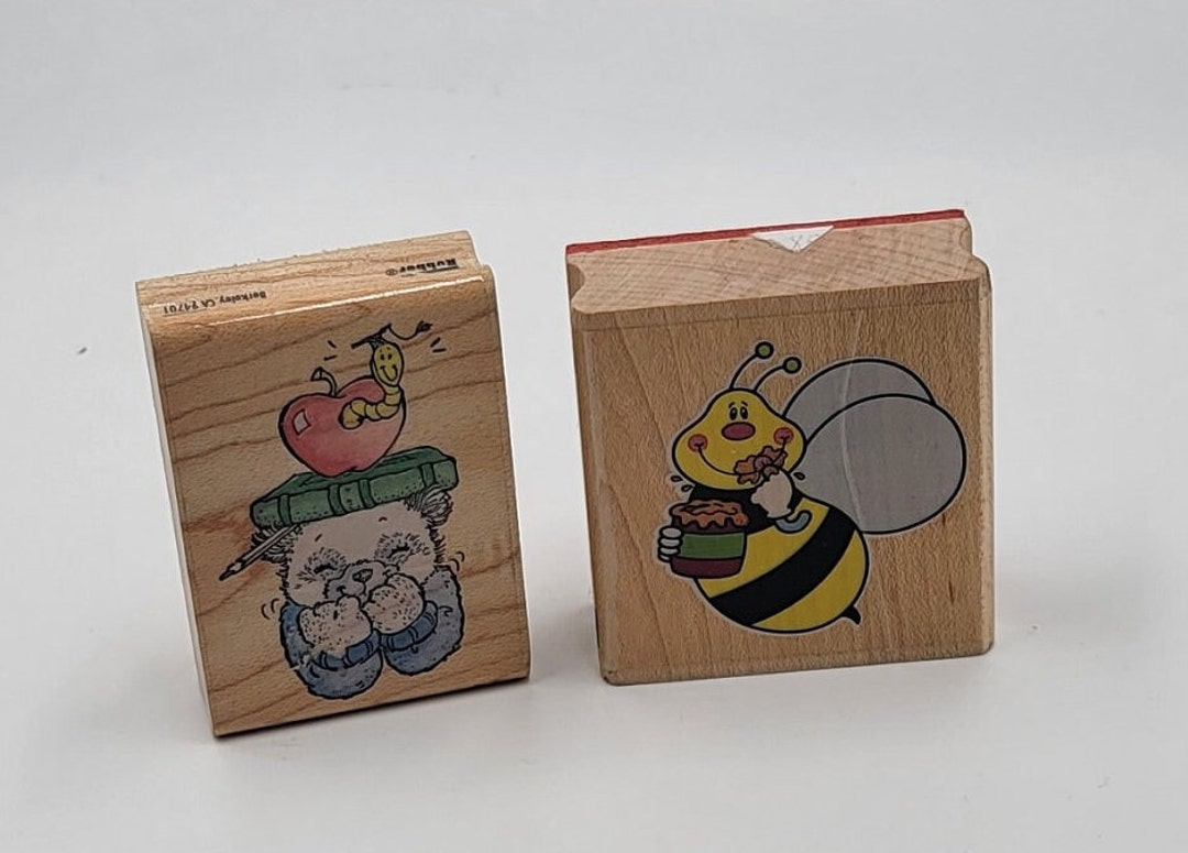 Back to School Carson Dellosa Bumble Bee Eating Honey Bear With Book Pencil Apple and Worm ...