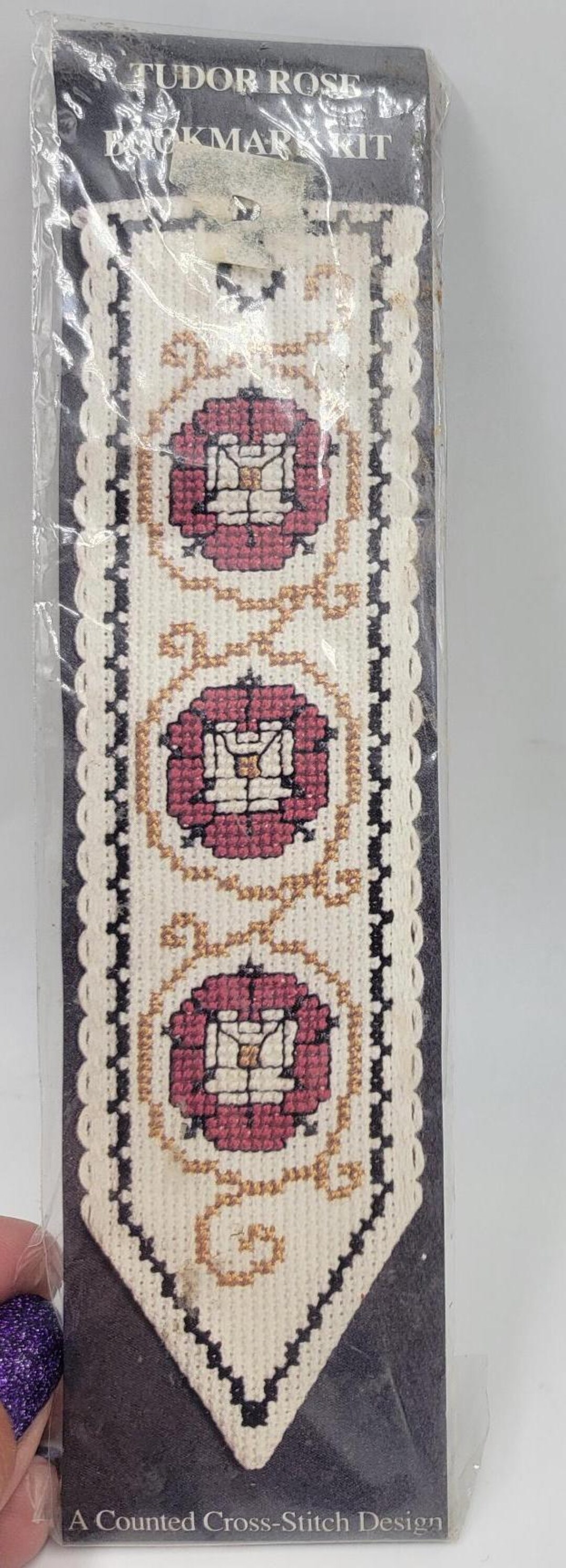 Tudor Rose Bookmark Textile Heritage Collection Great Britain Counted ...