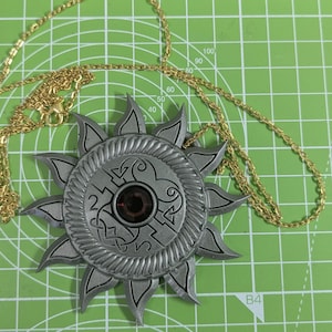 Holy Symbol of Ravenkind Amulet - Curse of Strahd Quest Item - Etsy