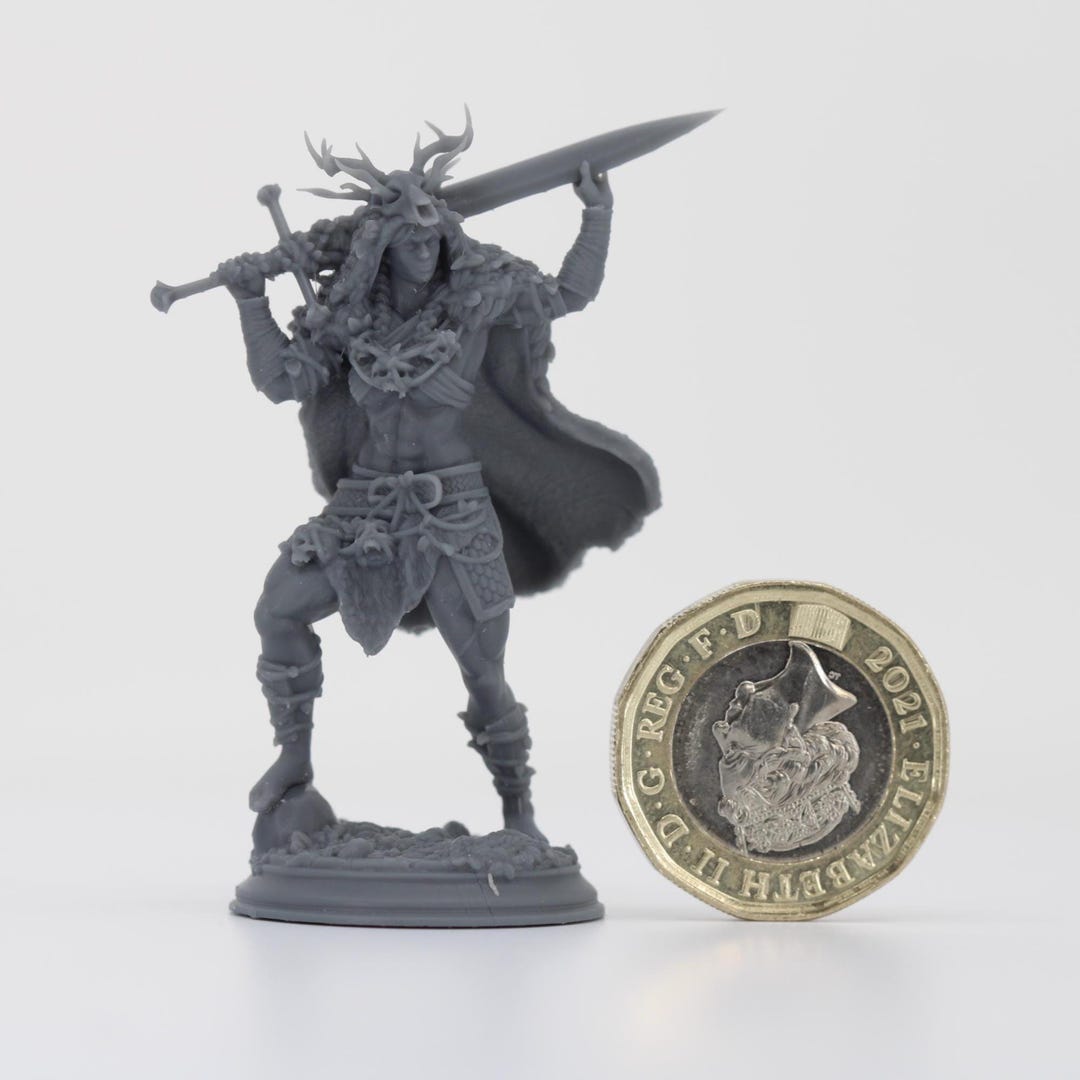 Aramra, Goliath Barbarian Miniature : Dungeons and Dragons Mini RPG ...