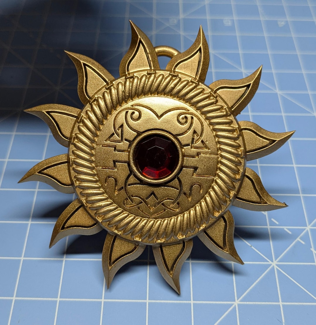 Holy Symbol of Ravenkind Amulet - Curse of Strahd Quest Item - Etsy