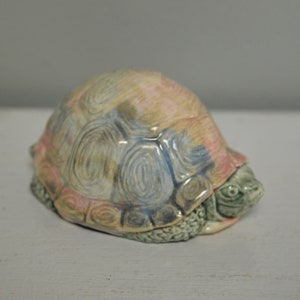 Ceramic Box Turtle "peekaboo" - Etsy