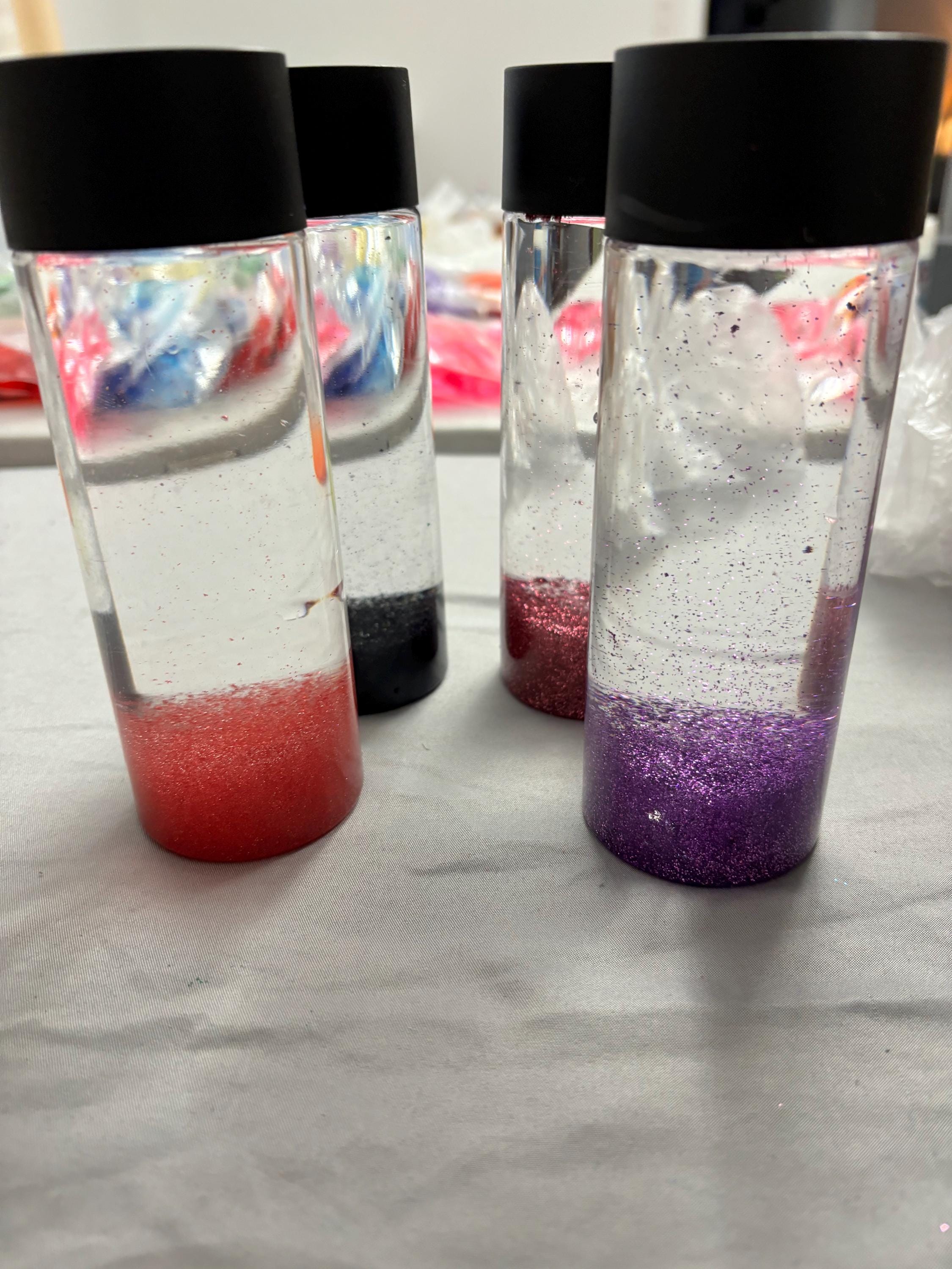 Solid-colored Calm Down Sensory Bottle Stress Relief Bottle Glitter and ...