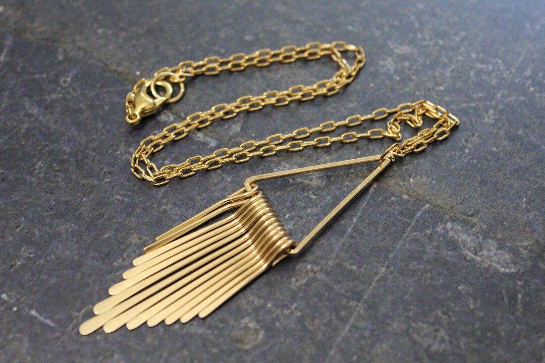 Long Spear Triangle Gold Necklace: Graduated Paddle Chain Pendant - Etsy