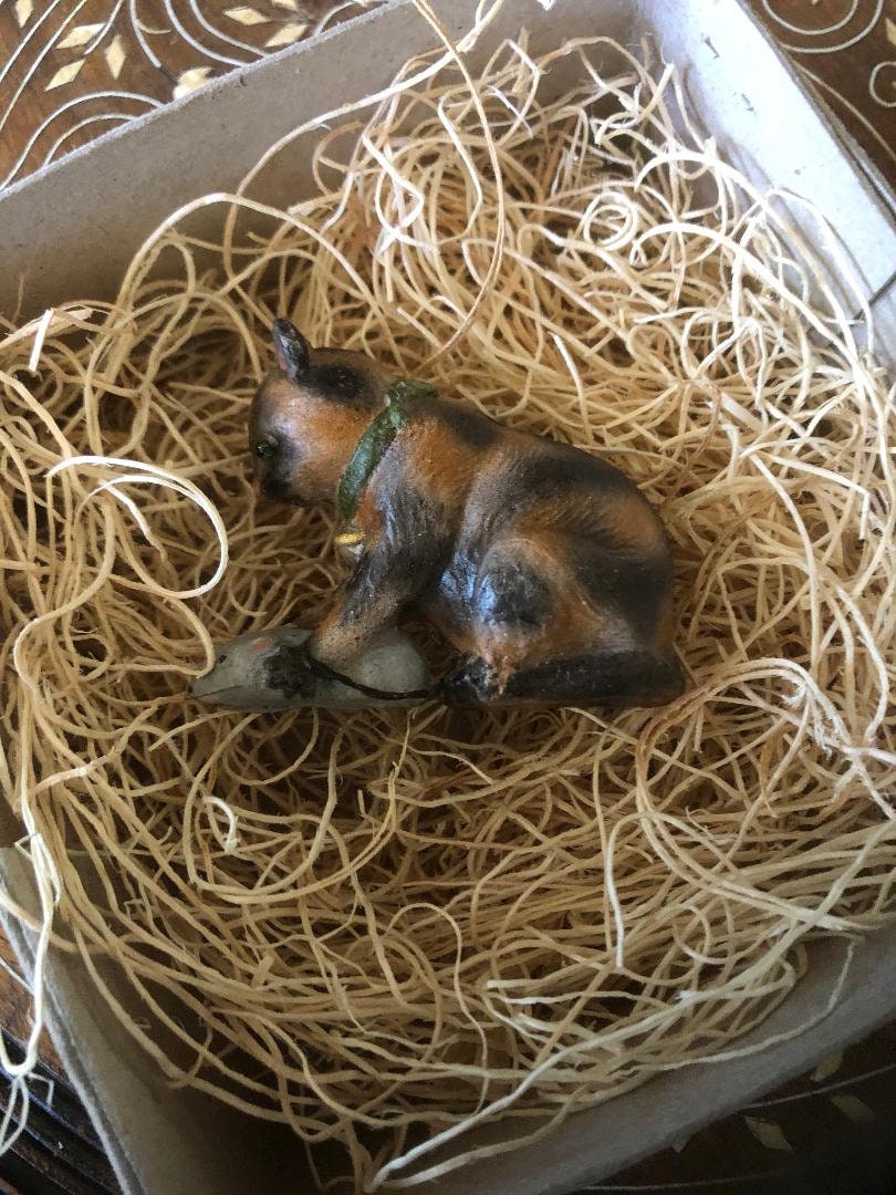 New Tortoise Shell Cat Catches Mouse Dresden Paper Christmas Ornament ...