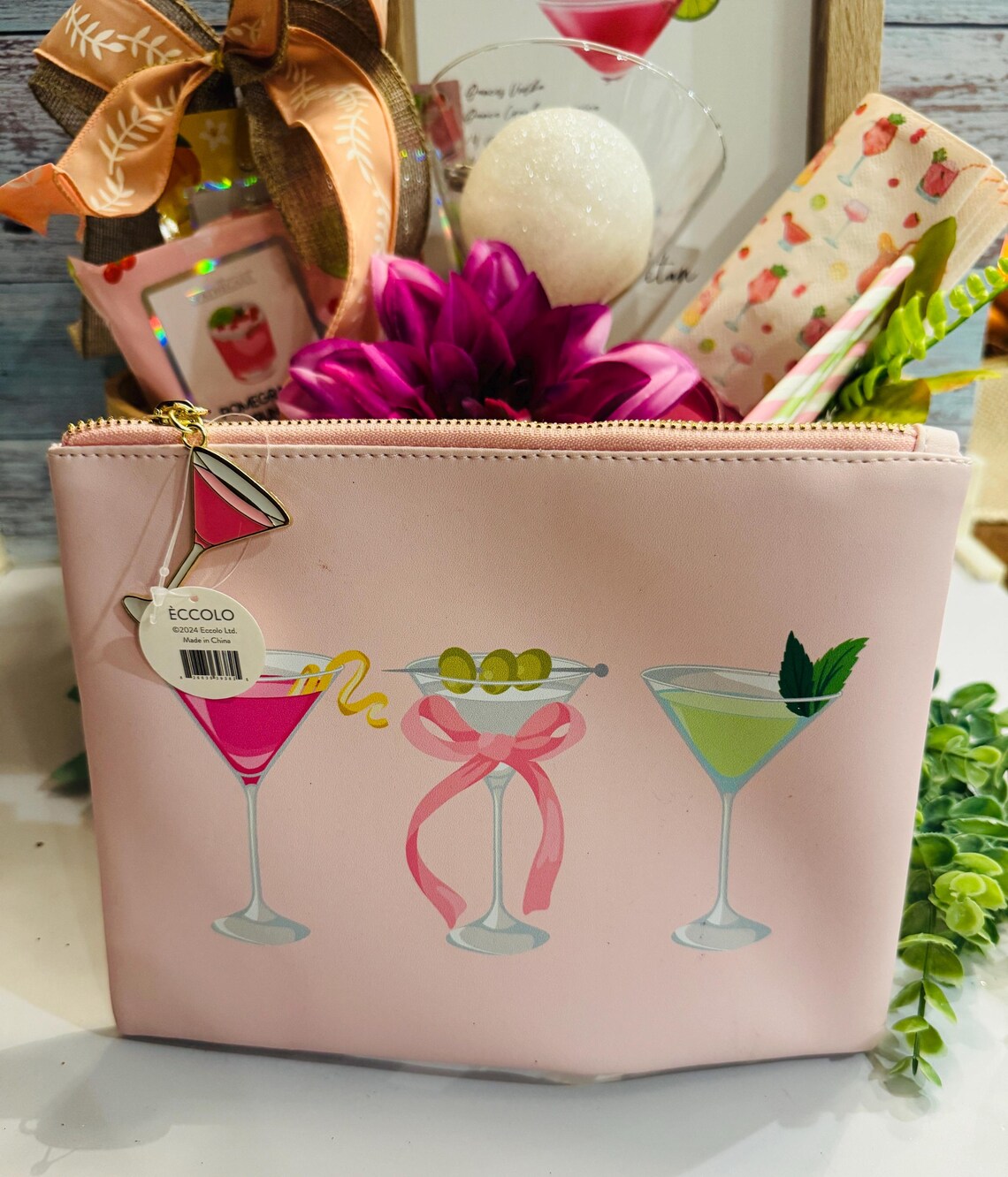 Cosmopolitan Gift Basket | Martini Makeup Bag, Pink Candle & Cosmo ...