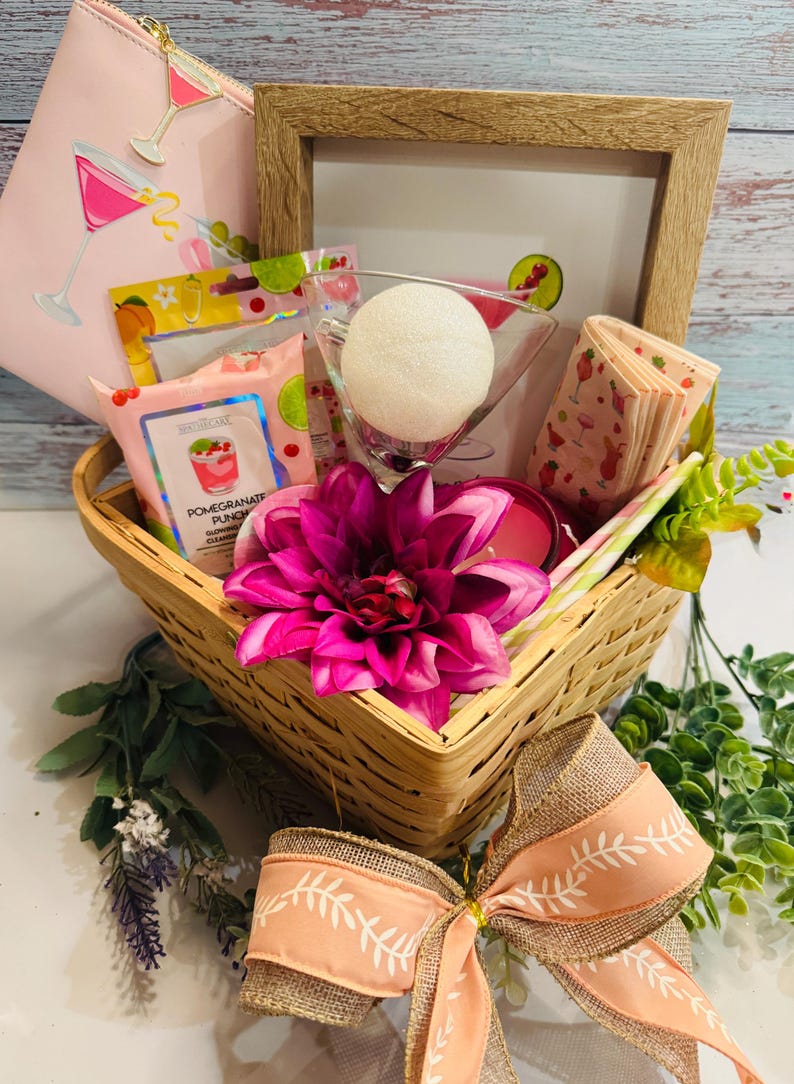Cosmopolitan Gift Basket | Martini Makeup Bag, Pink Candle & Cosmo ...