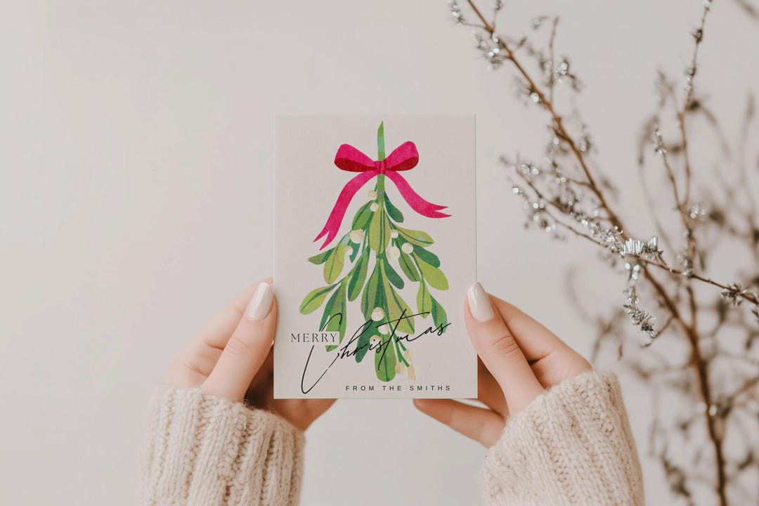 EDITABLE Mistletoe Family Christmas Card Template - Etsy UK