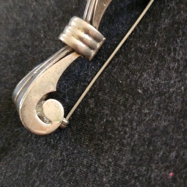 Monet Bow Pin - Etsy