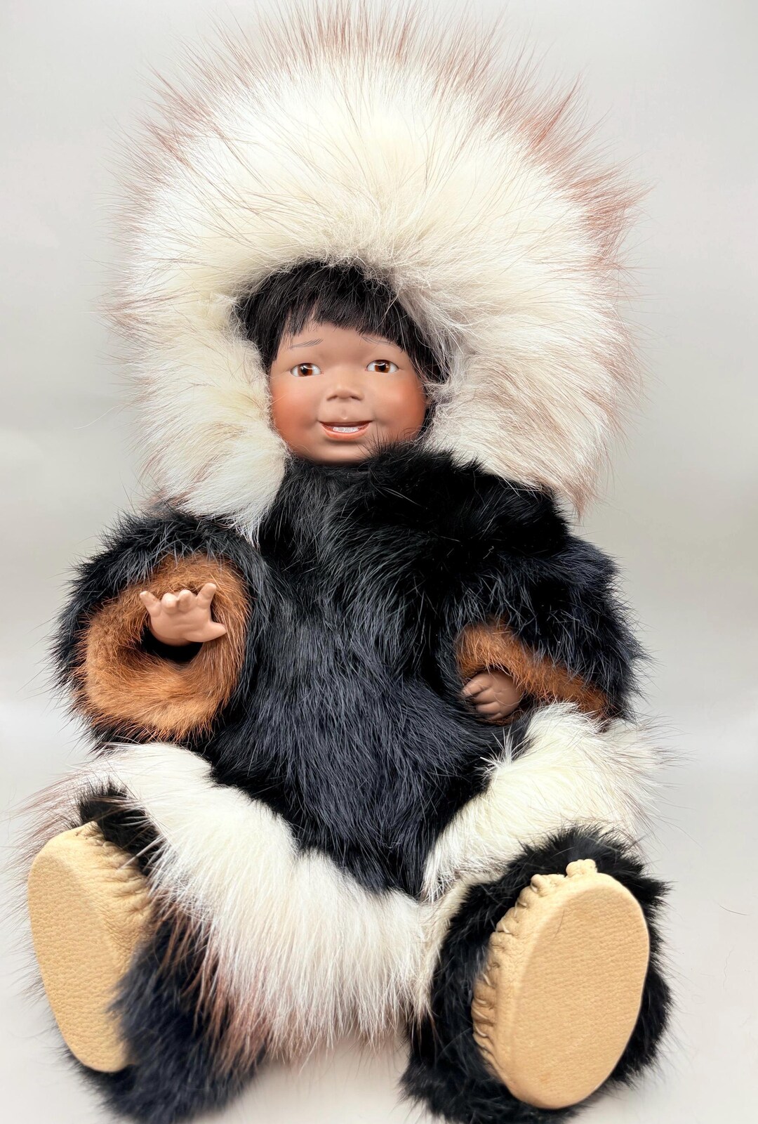 Rare Yupic Eskimo Doll: Susan Dunham Signed Porcelain Doll, Real Fur ...