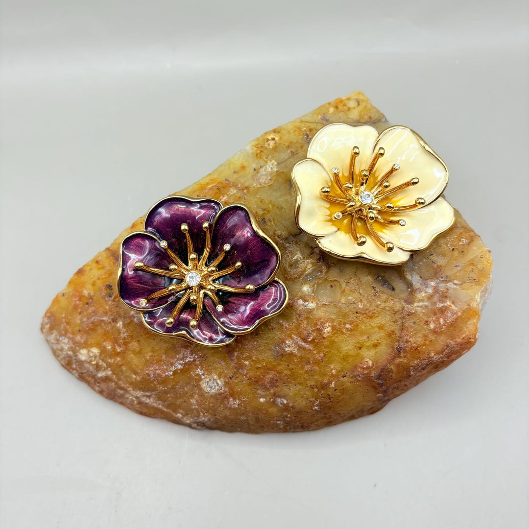 Vintage Monet Enamel Poppy Brooch: Gold Tone Rhinestone Floral Pin - Etsy