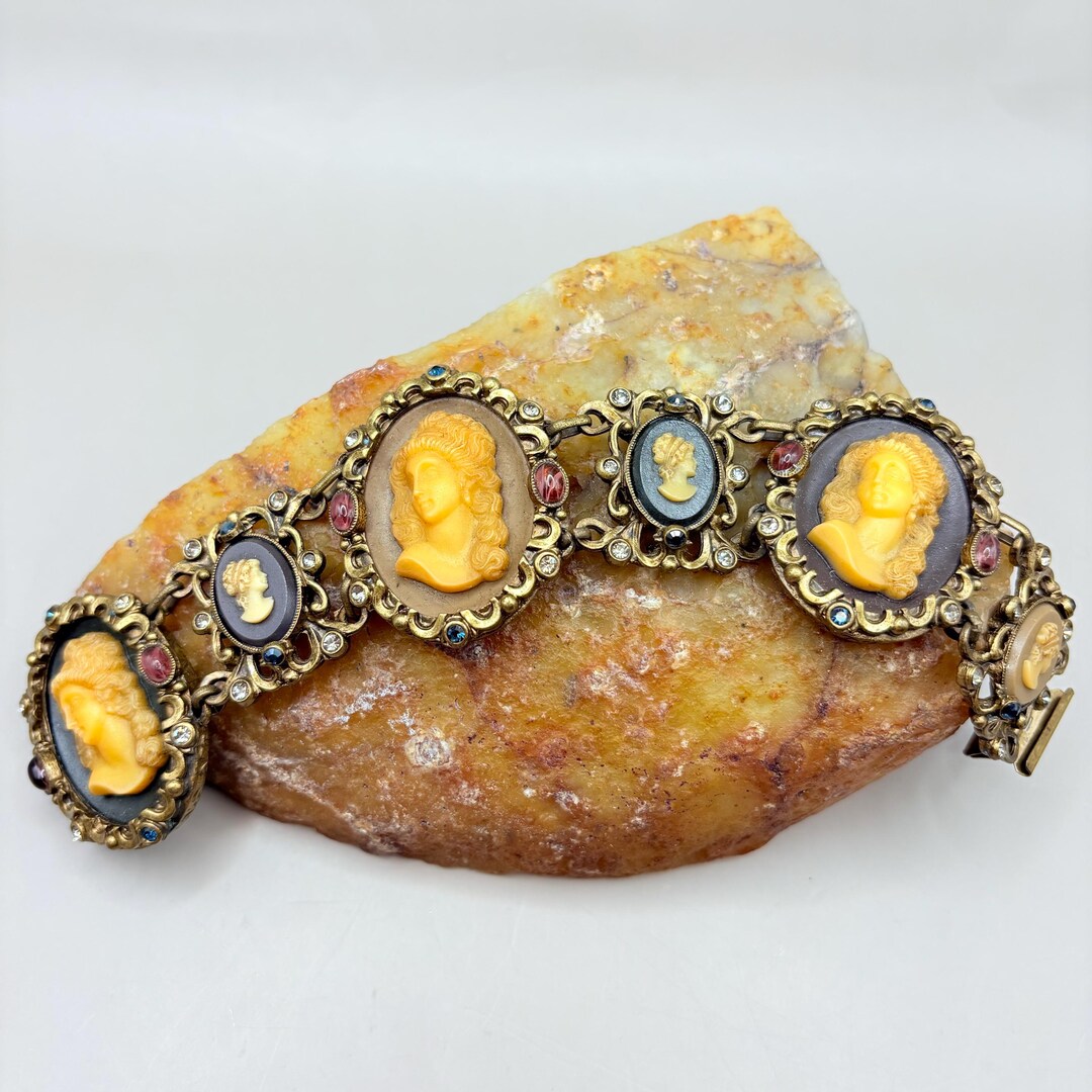 Vintage Sweet Romance USA Cameo Bracelet | Victorian Revival Gold Tone ...