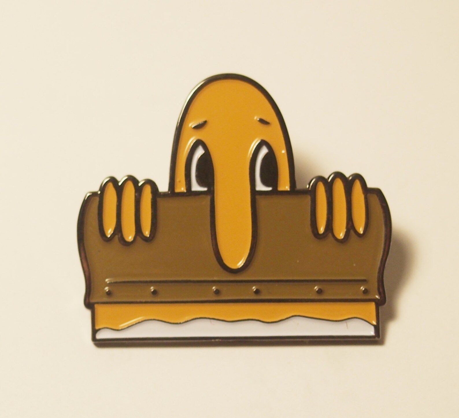 Kilroy Squeegee Enamel Pin - Etsy