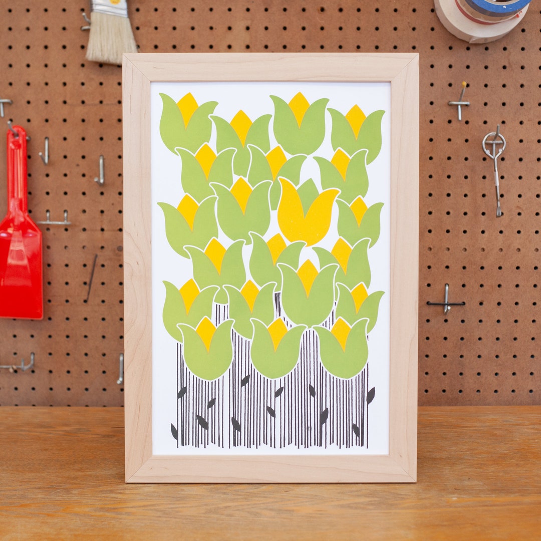 Green Field of Tulips Screen Print - Etsy