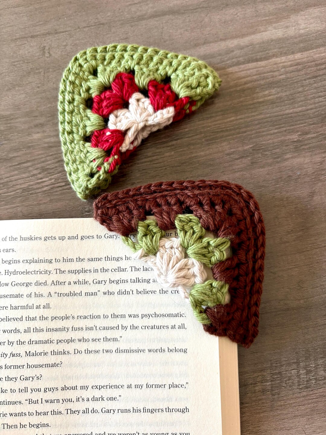 Corner Bookmarks, Bookmark Set, Gift for Booklovers, Crochet Corner ...