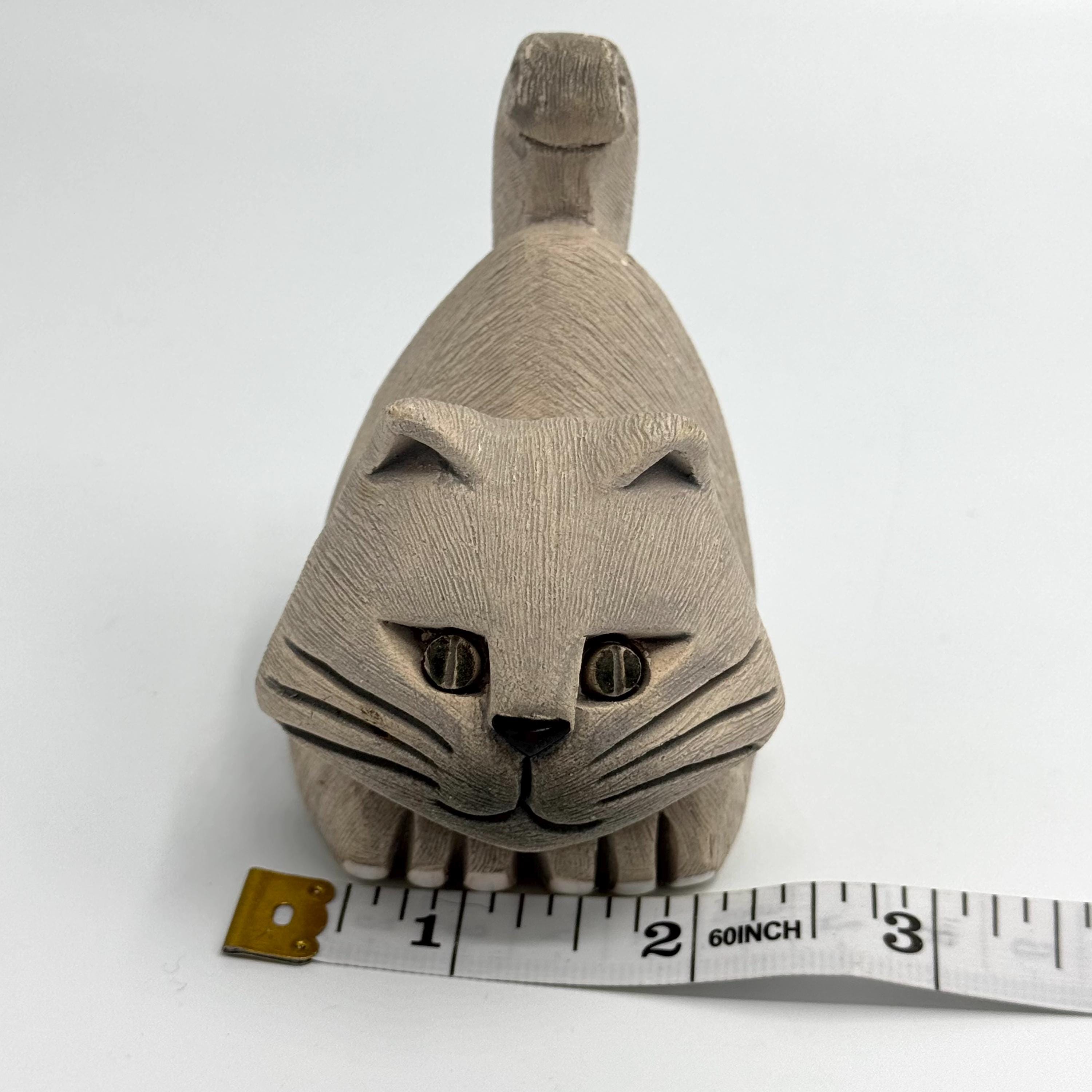 Vintage Artesania Rinconada Crouching Gray Clay Cat With Curled Tail ...
