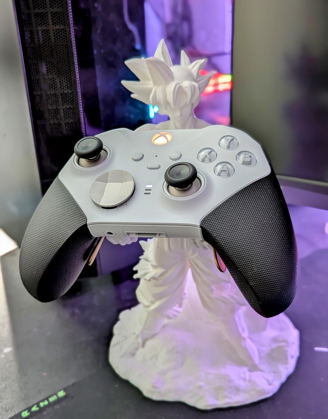 Son Goku Themed Video Game Controller Holder Xbox Playstation ...