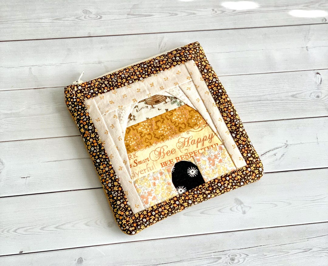 Square Zipper Pouch Beehive Honey Bees Toiletries Scrappy Zipper Pouch ...