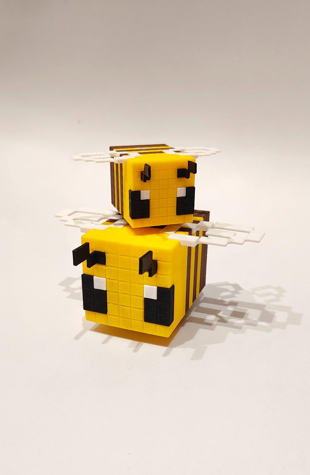 3D Printed Minecraft Bee | Pixelated Gamer Gift, Desk Decor - Etsy