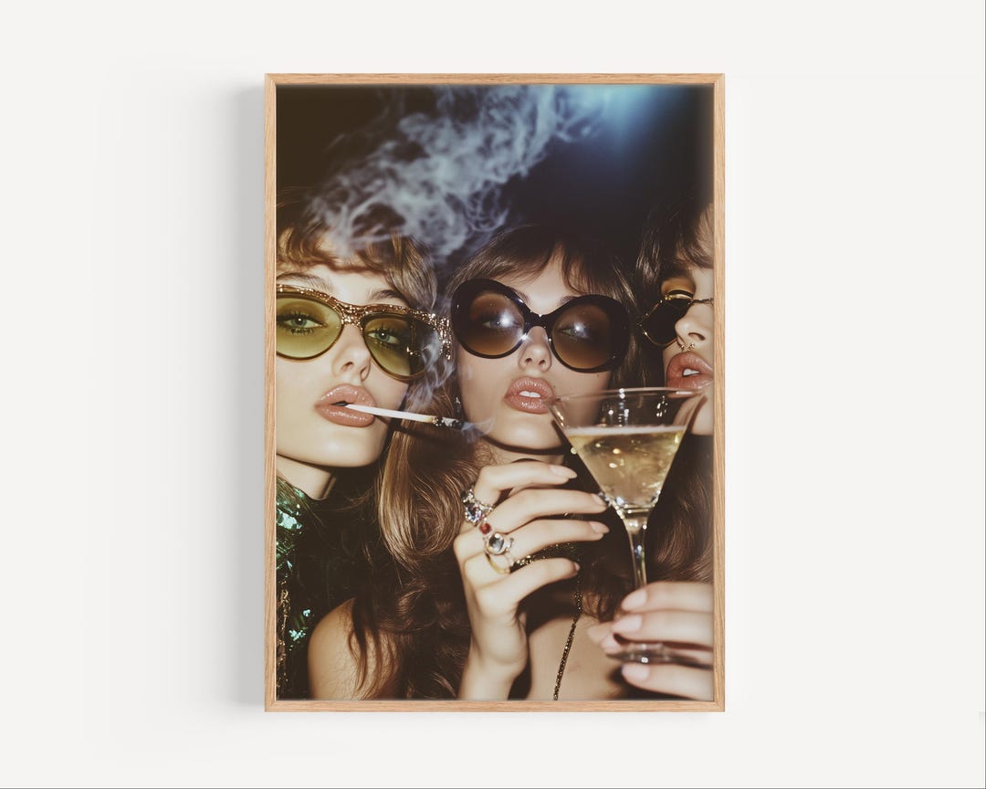Retro Trendy Aesthetic Posters for Dorm Rooms Luxury Fashion Print ...