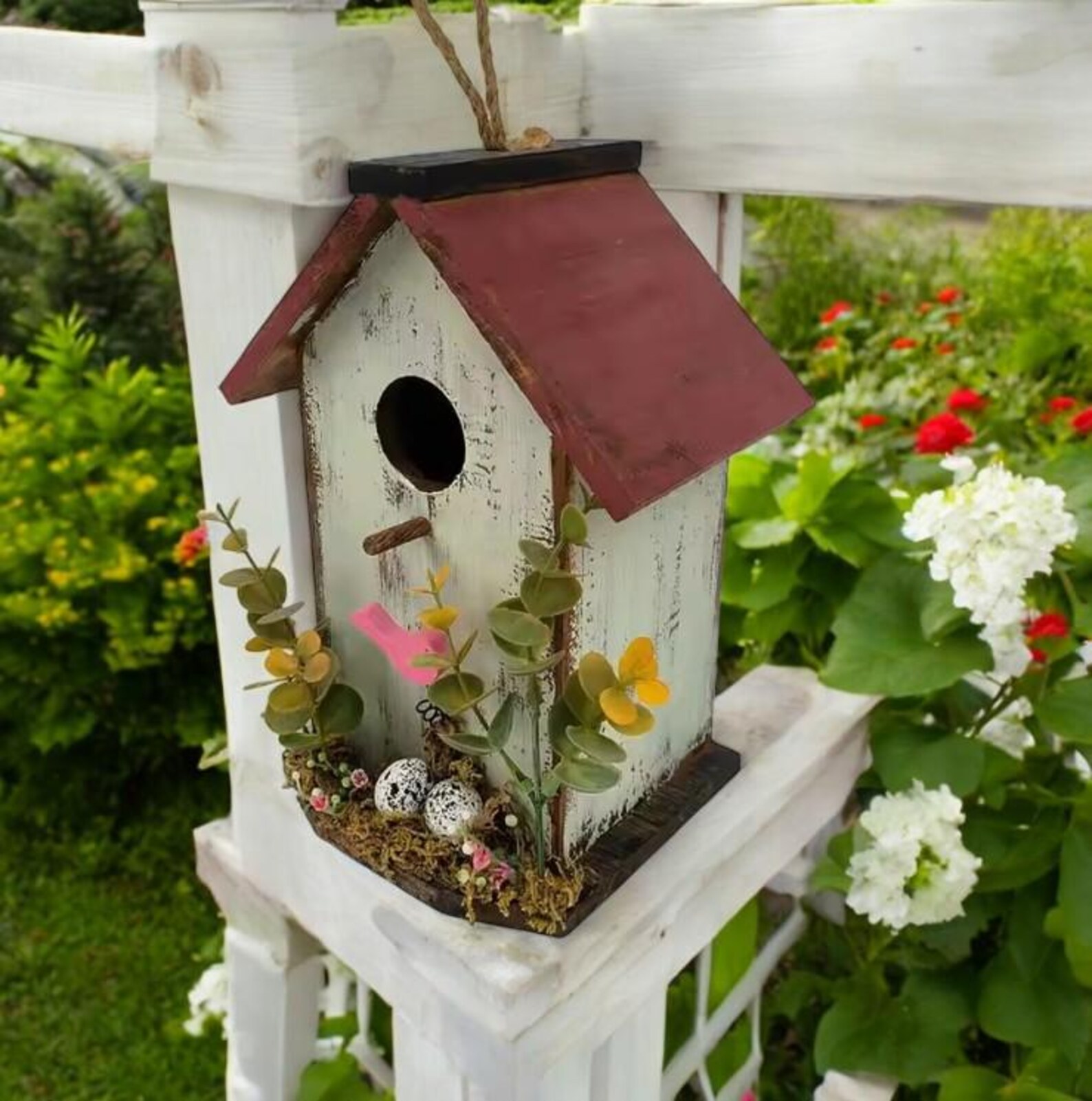 Sturdy Wooden Hanging Birdhouse – Multifunctional Protective Garden ...