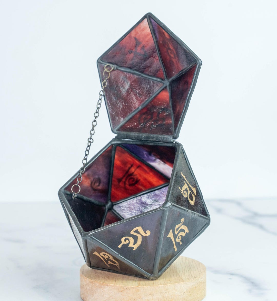 Handmade D20 Stained Glass Lid Opening With Light D&D Sorcerer Class ...