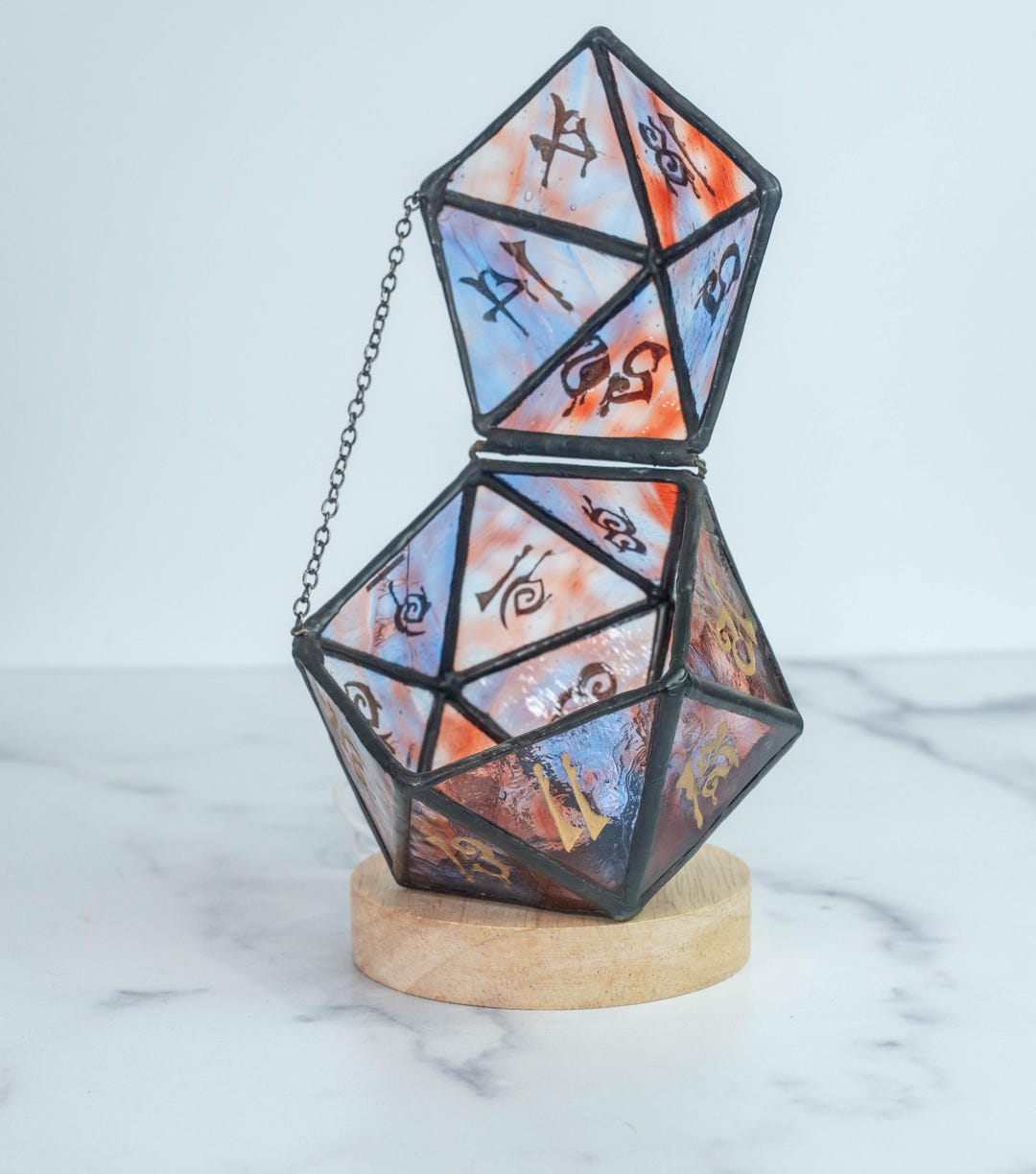 Handmade D20 Stained Glass Lid Opening With Light D&D Inspired - Etsy