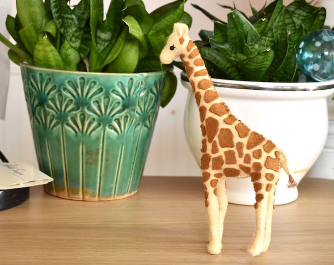 Giraffe Sewing Pattern PDF & SVG With Tutorial to Make Your Own Felt ...