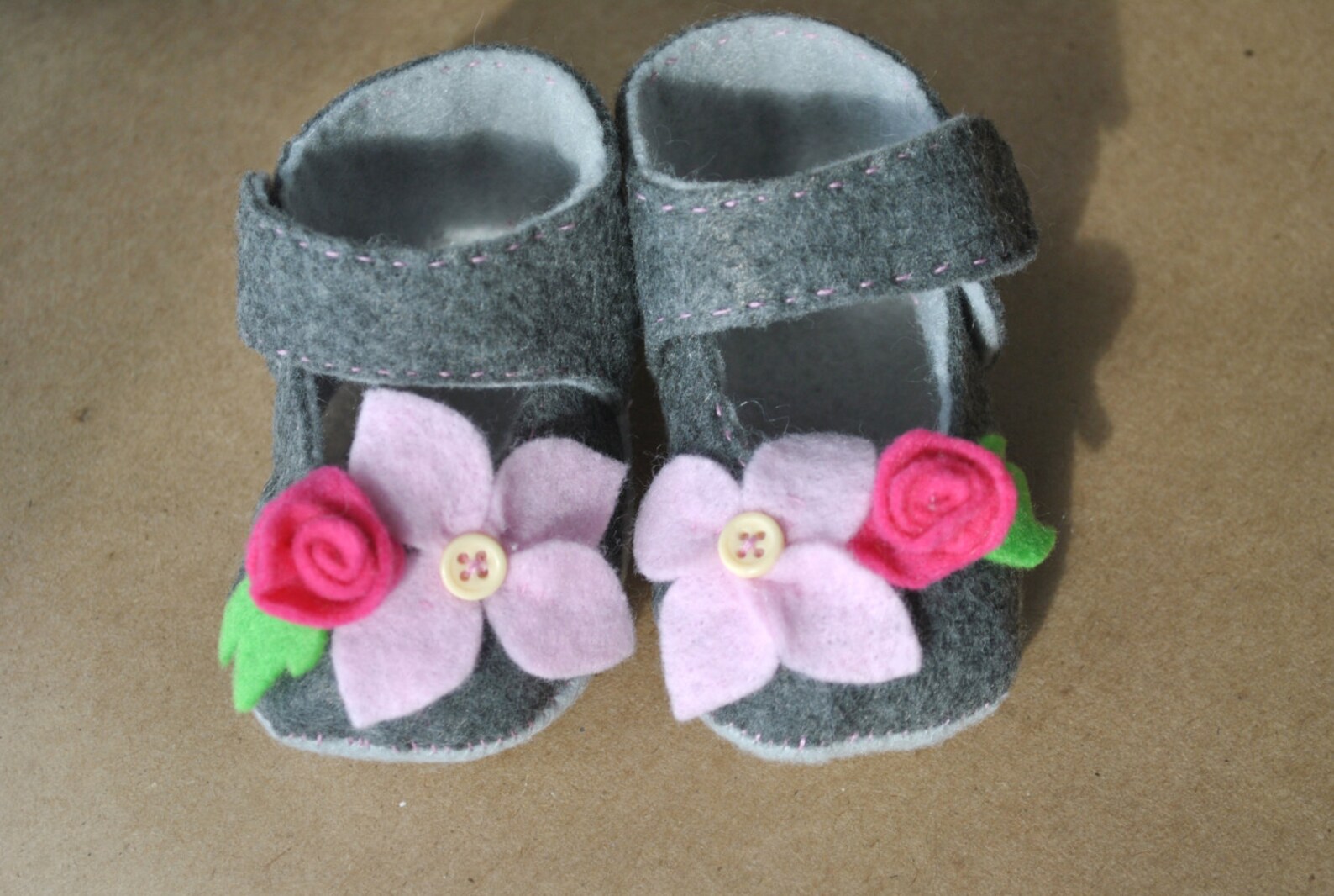 Floral Felt Baby Shoe Pattern Mary Jane With Flowers PDF - Etsy