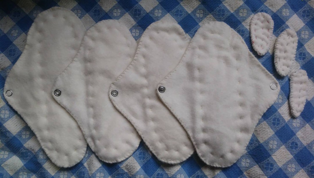 Organic Cotton Reusable Menstrual Pads, Starter Kit - Etsy