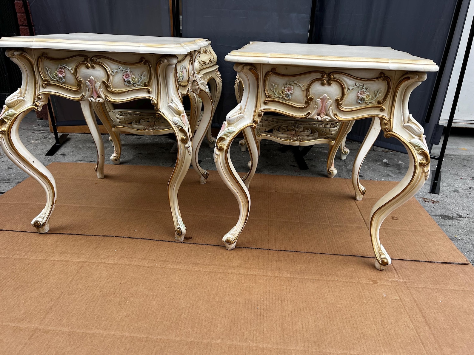 SOLD ! Unique Vintage Side Table for Bedroom , Living Room Italy (price ...