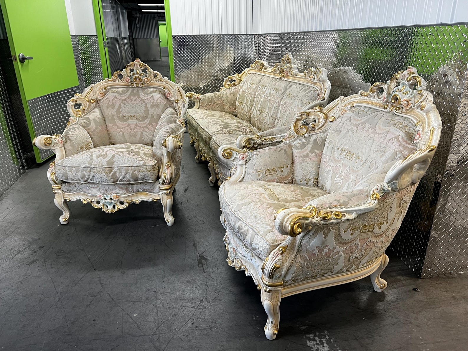 Stunning SILIK Sofa Living Room Italy - Etsy