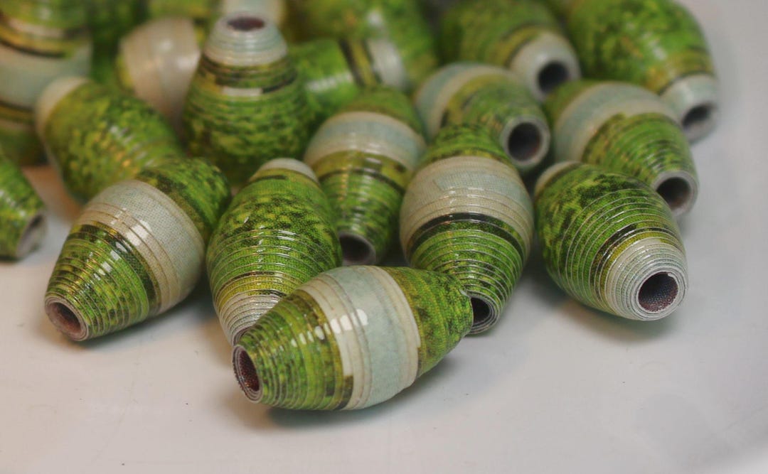 Small Grass Green Hand Rolled Paper Beads - Etsy