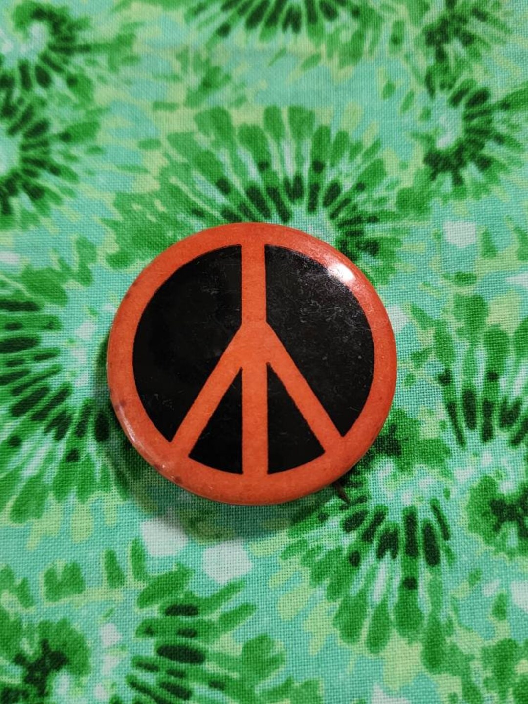 Vintage Peace Sign Button - Etsy